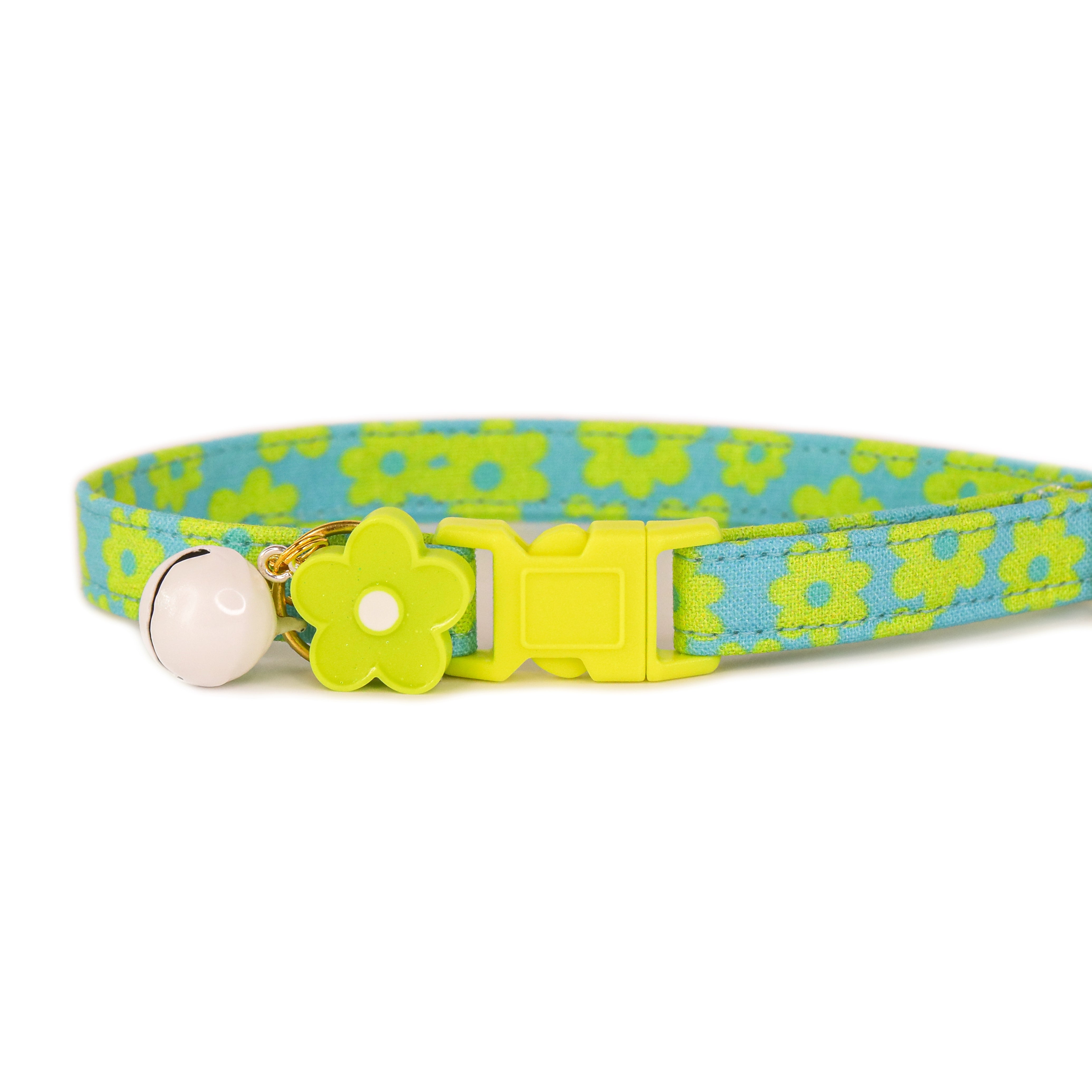 Lizzie - Lime Green Daisy Cat Collar – Piper Blue Pawtique